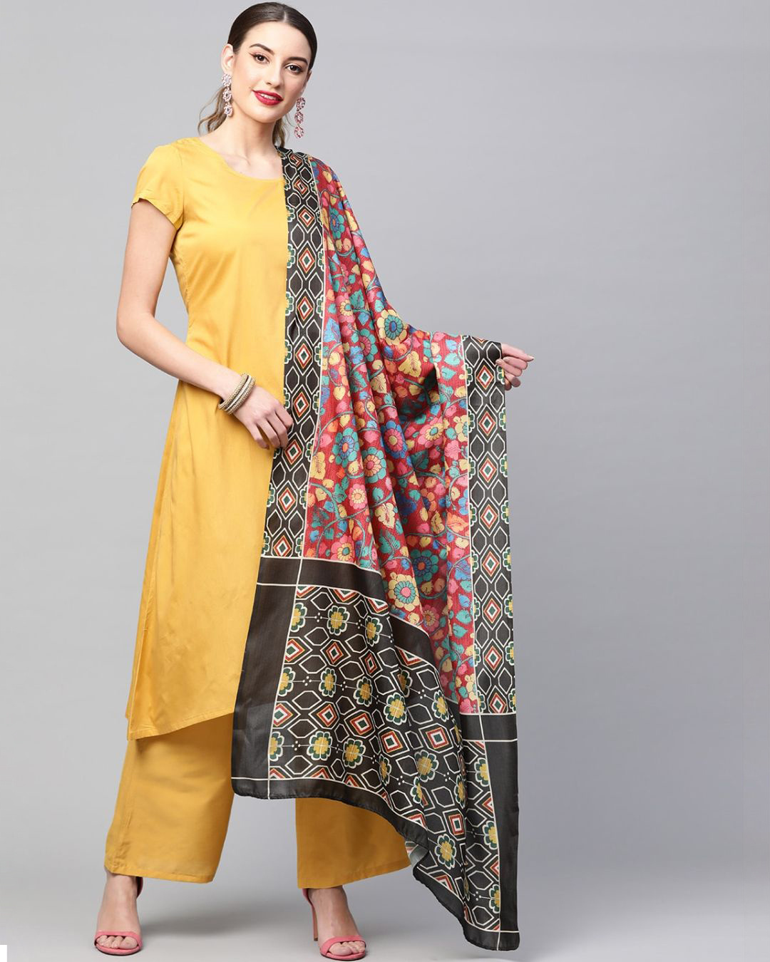 Buy AKS Yellow Solid Kurta Set With Digital Printed Dupatta Online in ...