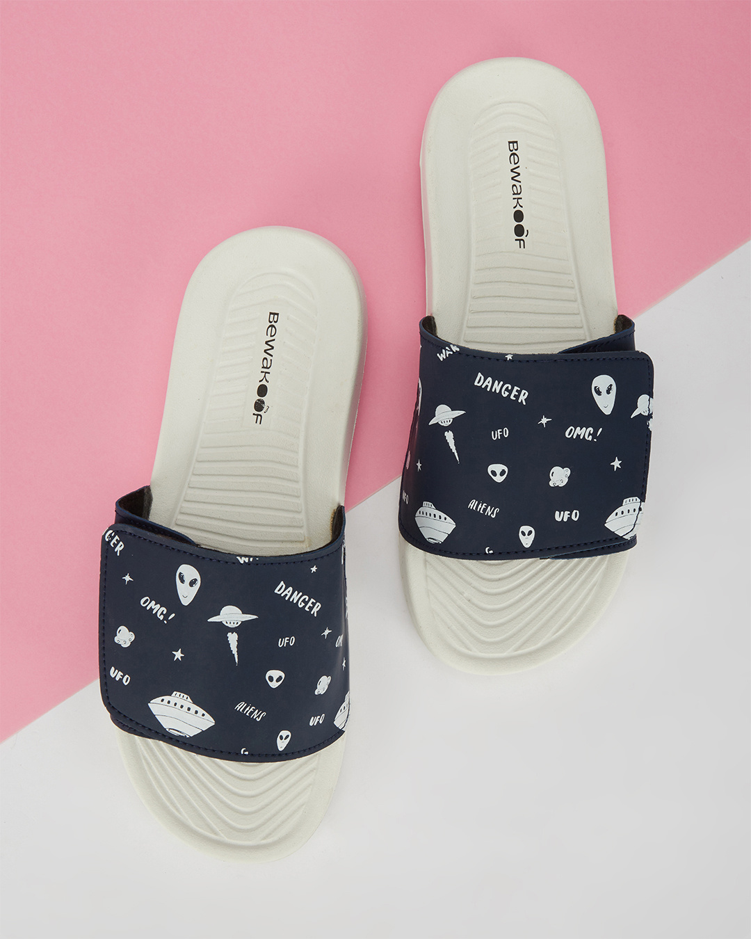 Buy Men's White & Black Alien Invasion Comfysole Sliders Online in ...