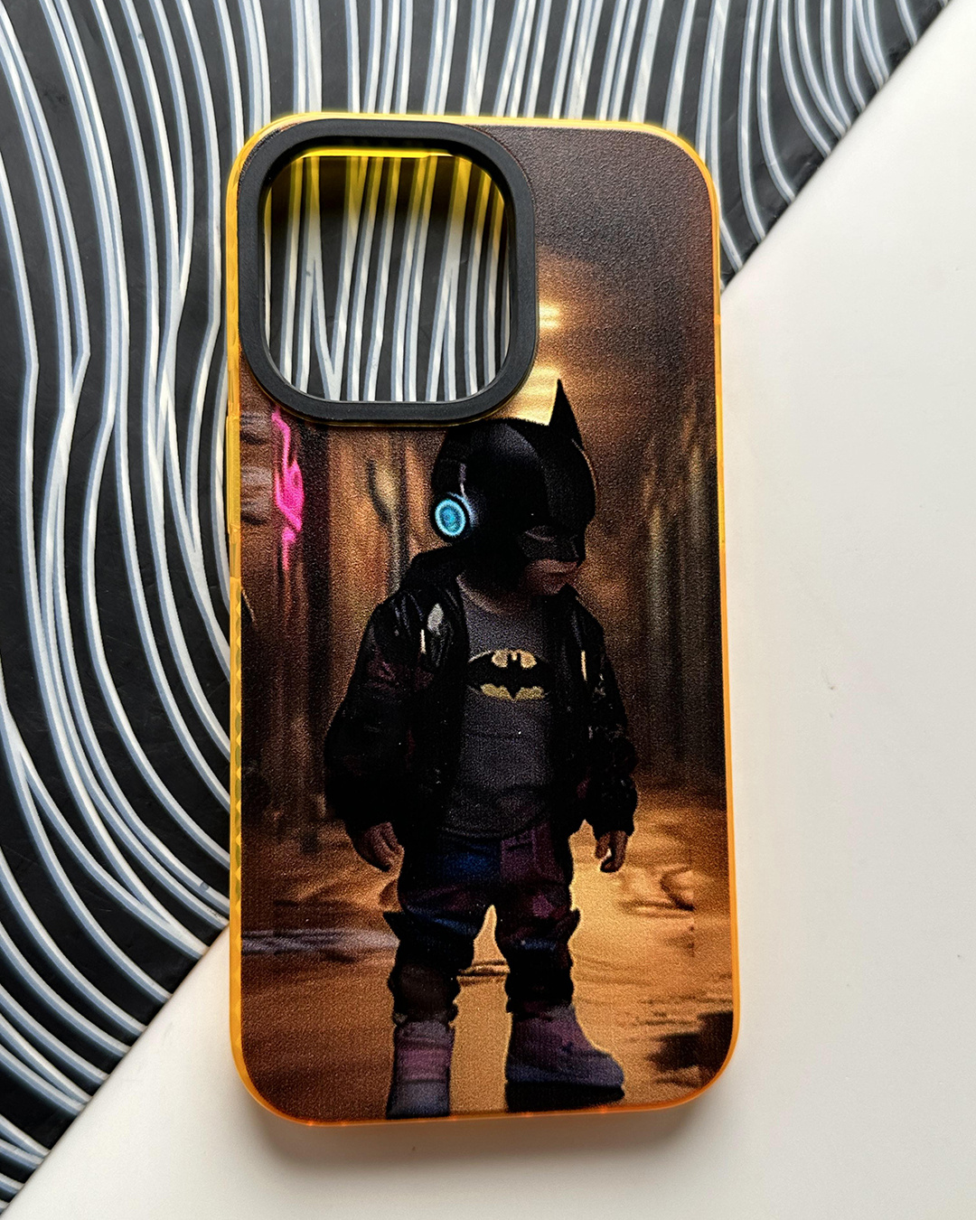 Buy Bat Man Bumper Case For Apple iPhone 13 Pro Online in India at Bewakoof