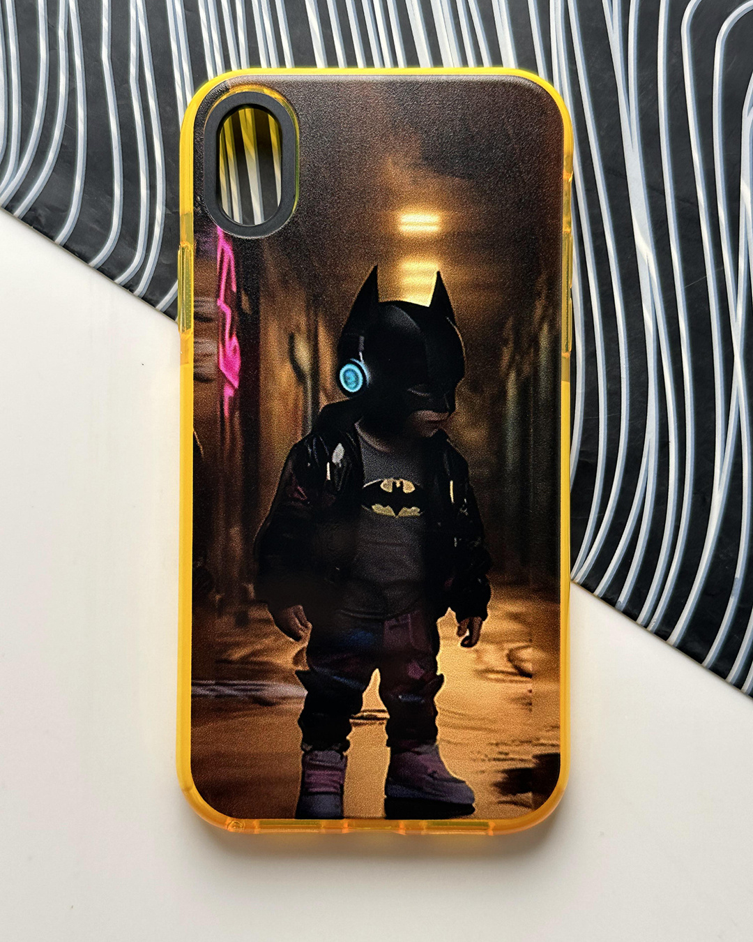 Buy Bat Man Bumper Case For Apple iPhone XR Online in India at Bewakoof