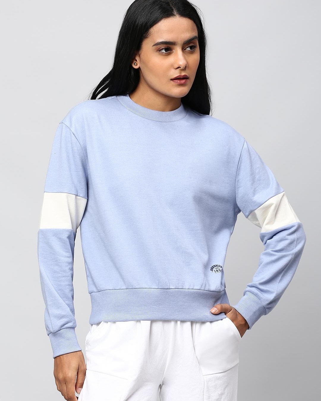 Buy Women's Blue Color Block Crop Sweatshirt Online at Bewakoof