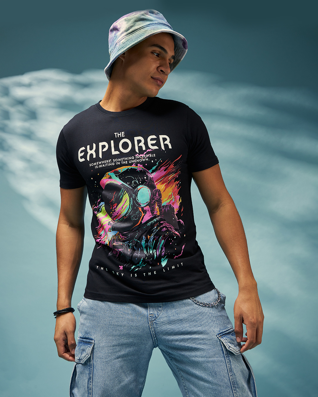 Buy Men's Black Explorer Graphic Printed T-shirt Online at Bewakoof