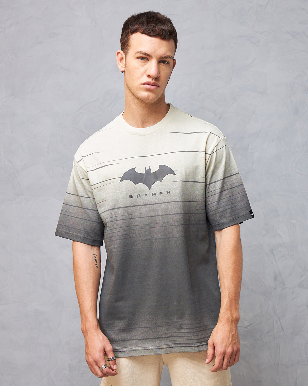 Buy Men's Beige & Grey Batman Ombre Oversized T-shirt Online at Bewakoof