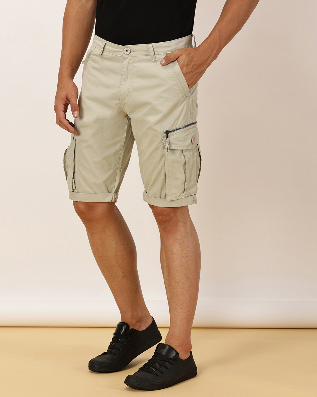 Buy Men's Beige Cargo Shorts Online at Bewakoof