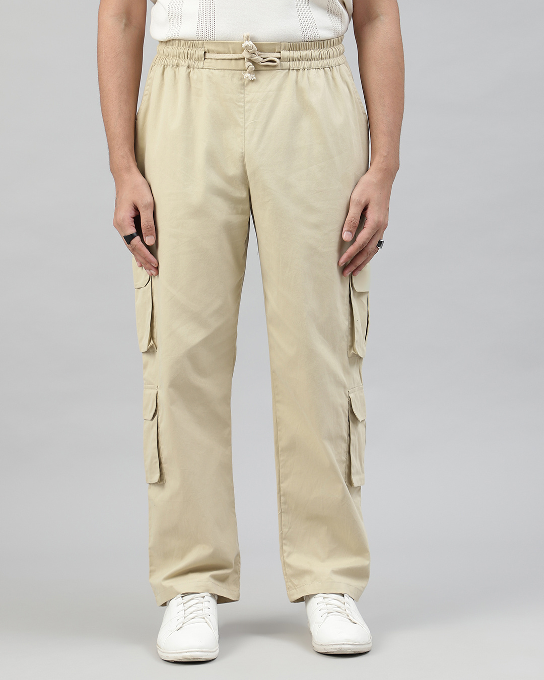 Buy Men's Beige Loose Comfort Fit Cargo Pants Online at Bewakoof