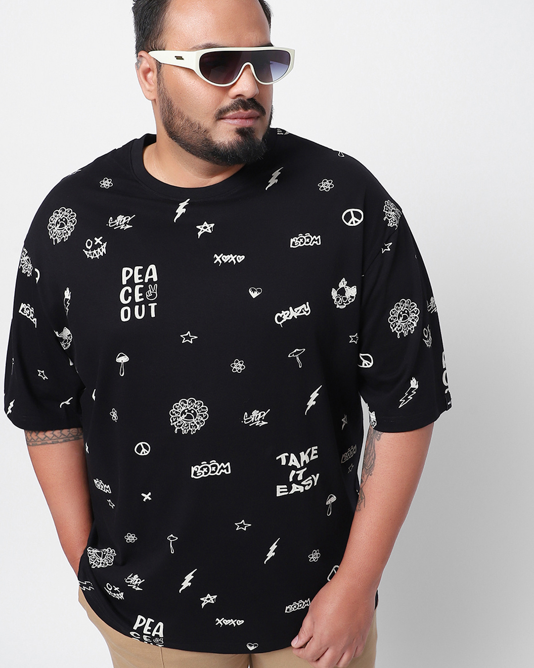Buy Men's Black All Over Printed Oversized Plus Size T-shirt Online at Bewakoof