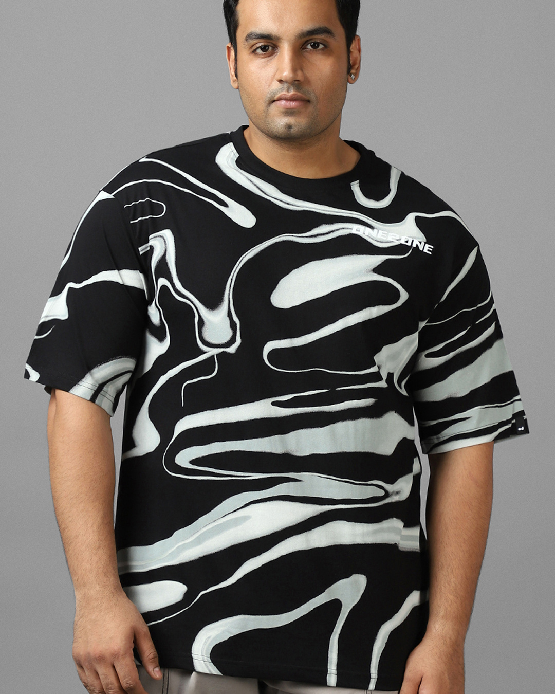 Buy Men's Black All Over Printed Oversized Plus Size T-shirt Online at Bewakoof
