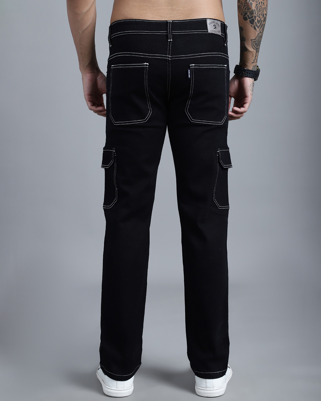 Buy Men's Black Cargo Jeans Online at Bewakoof