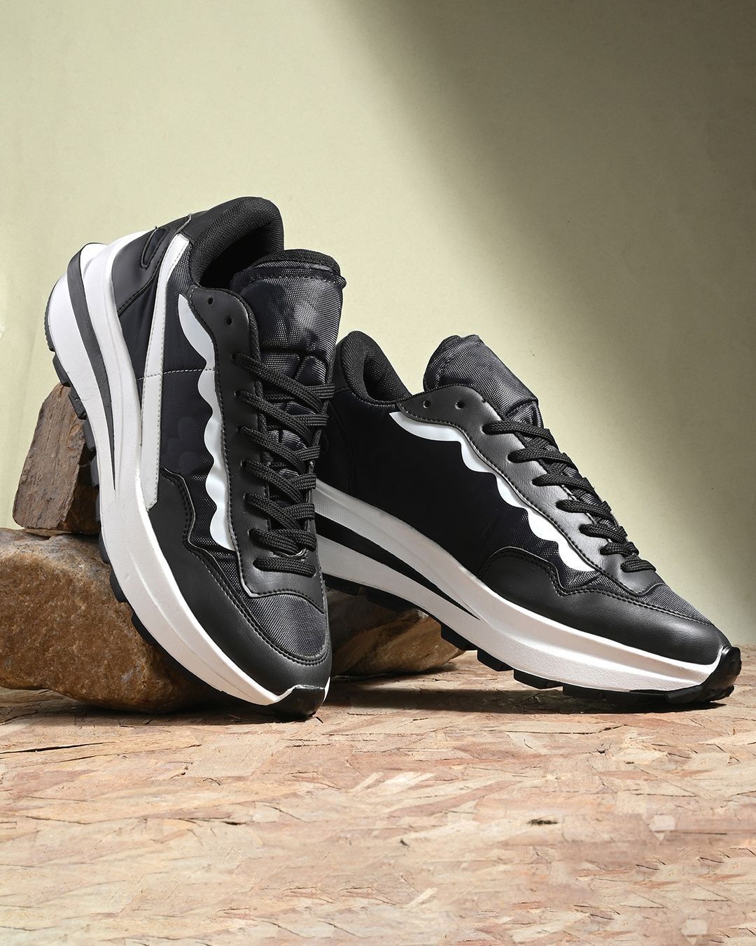 Buy Men's Black Color Block Sneakers Online in India at Bewakoof