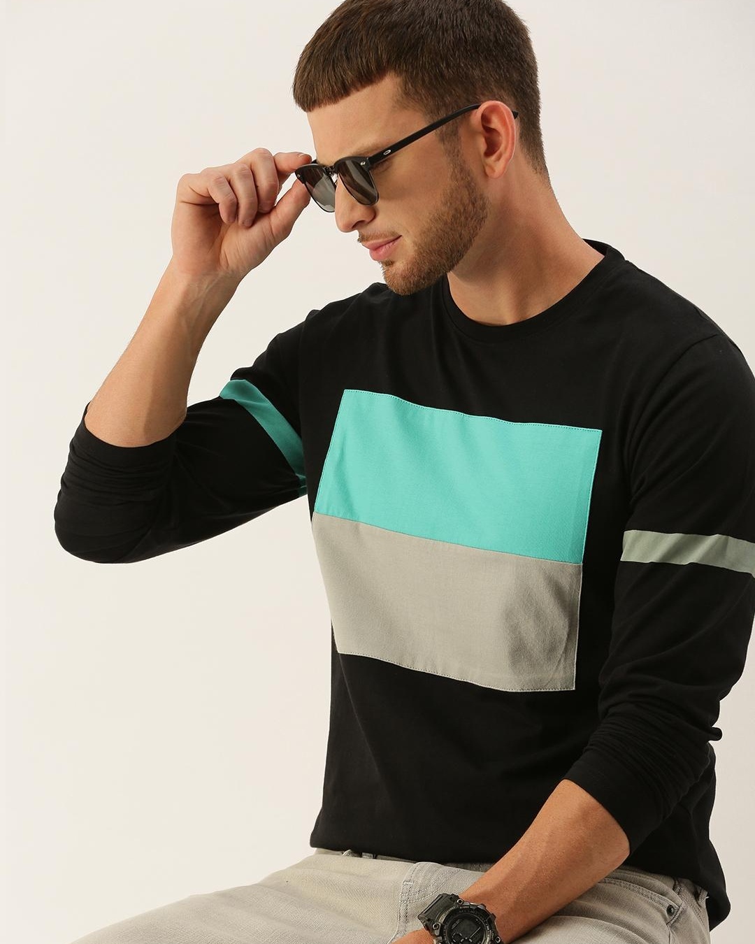 Buy Men's Black Color Block Slim Fit T-shirt Online at Bewakoof