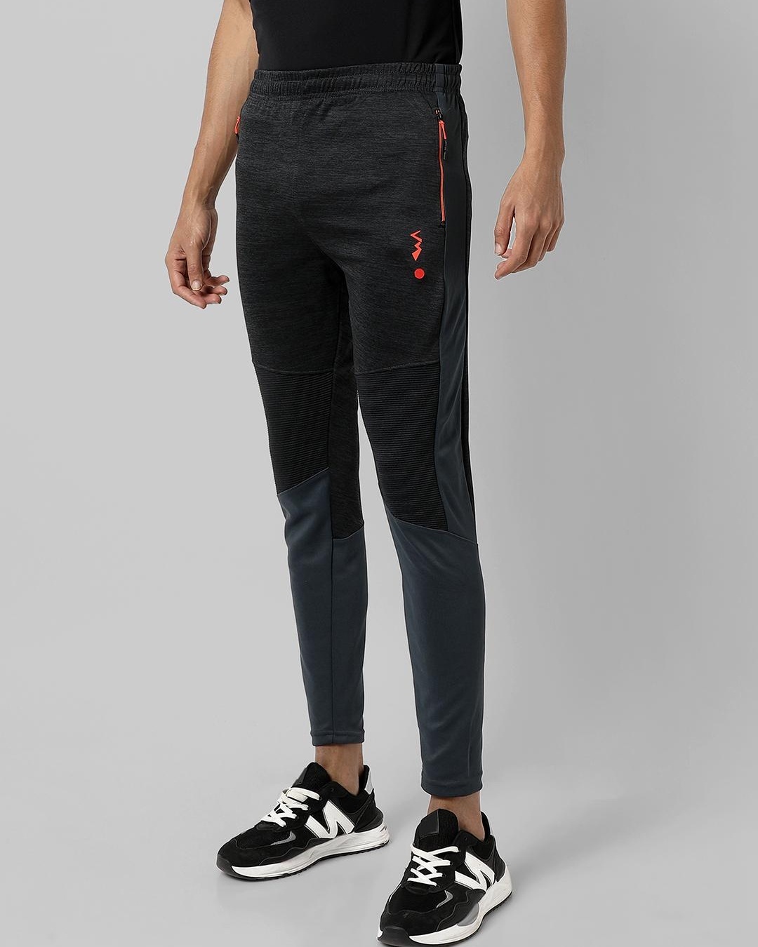 Online Fashion Shopping for Men, Women, Accessories - Bewakoof.com