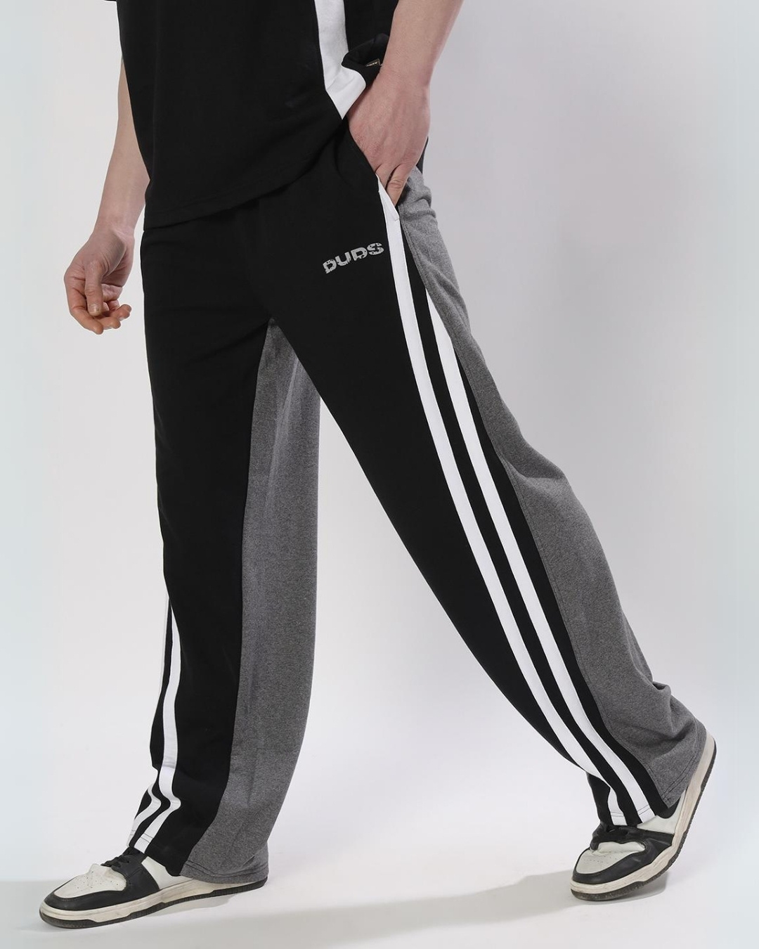 Buy Men's Black & Grey Side Panel Relaxed Fit Track Pants Online at ...