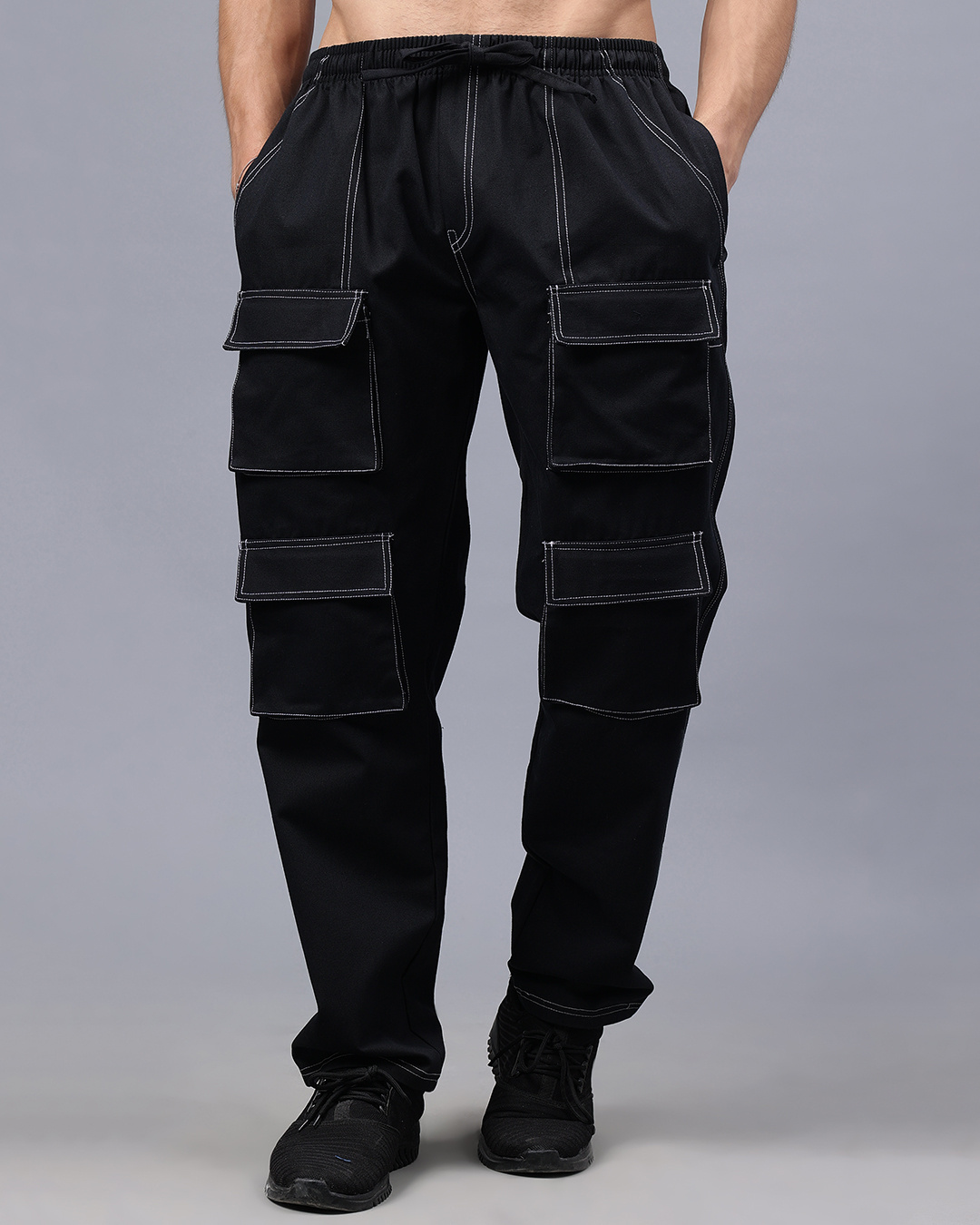 Buy Men's Black Loose Comfort Fit Cargo Pants Online at Bewakoof