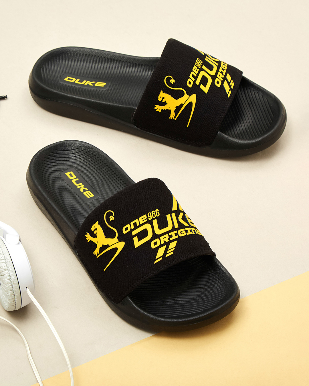 Buy Men's Black Printed Sliders Online in India at Bewakoof
