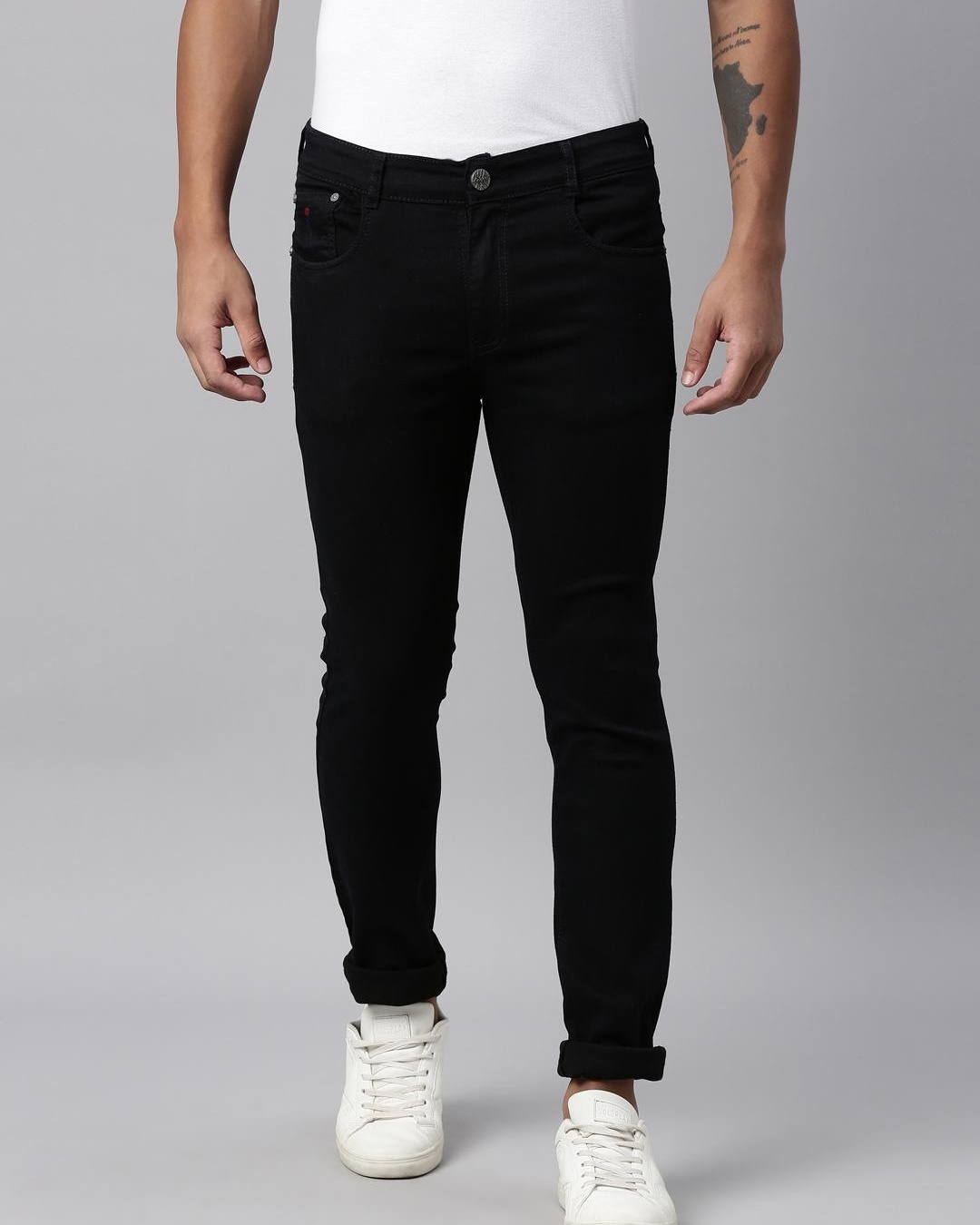 Buy Men's Black Slim Fit Jeans Online at Bewakoof