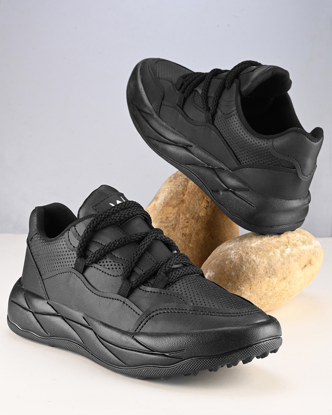 Buy Men's Black Sneakers Online in India at Bewakoof