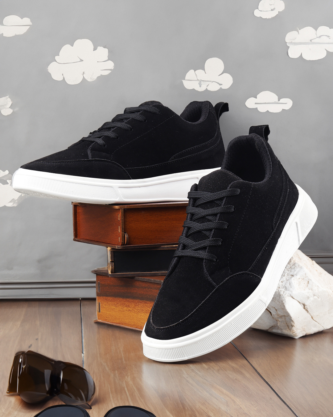 Buy Men's Black Sneakers Online in India at Bewakoof