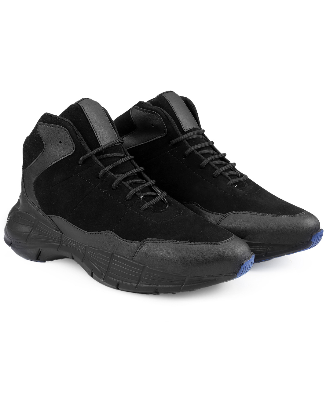 Buy Men's Black Sneakers Online in India at Bewakoof