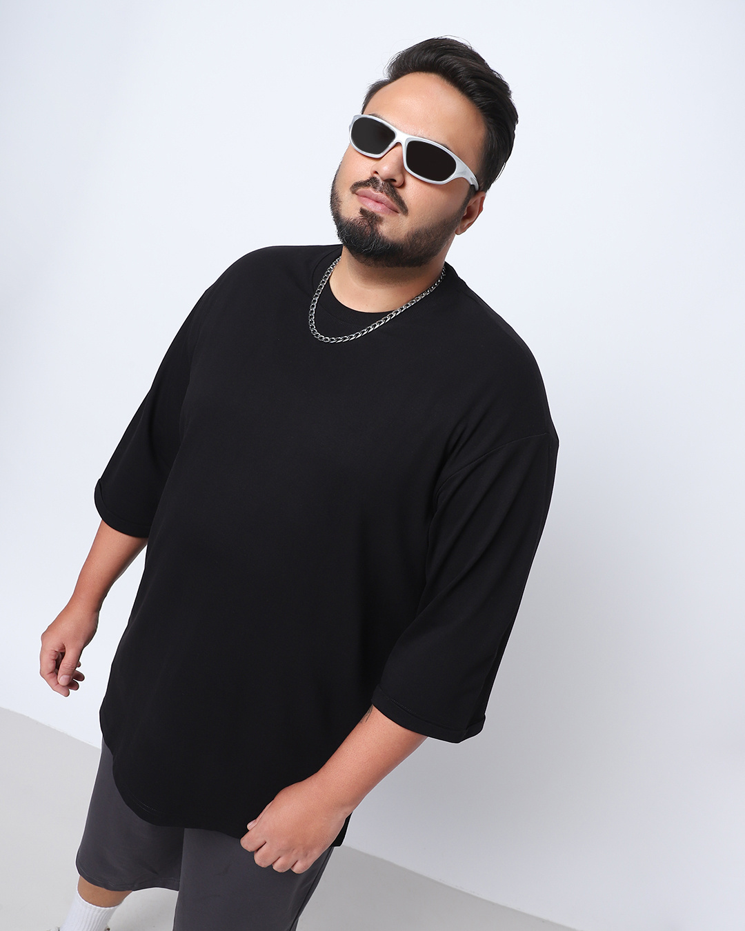 Buy Men's Black Super Loose Fit Plus Size T-shirt Online at Bewakoof