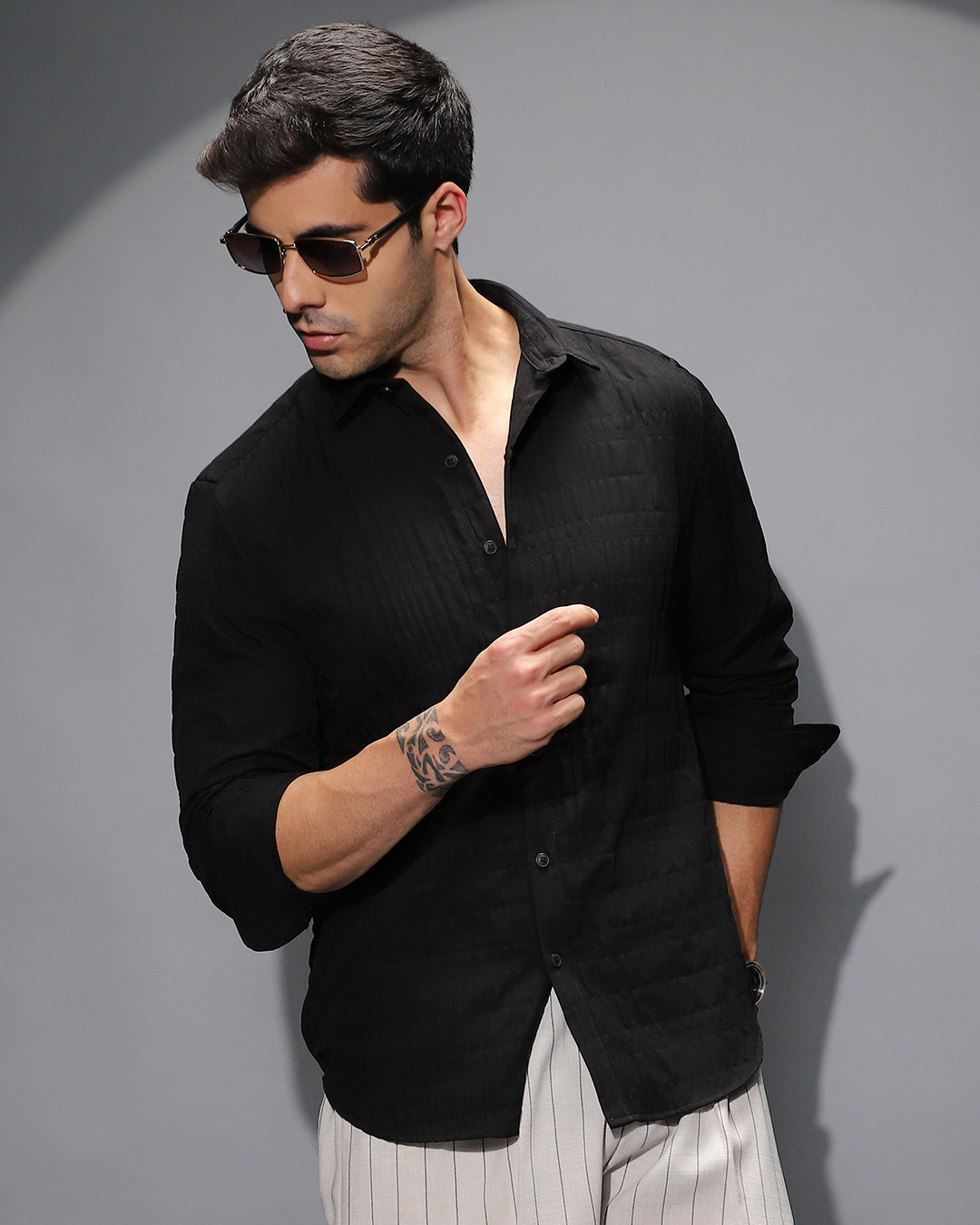 Buy Men's Black Textured Shirt Online at Bewakoof