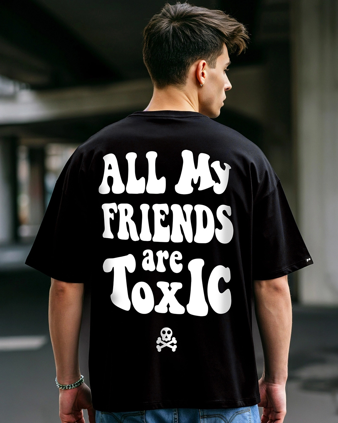 Buy Men's Black Toxic Typography Oversized T-shirt Online at Bewakoof