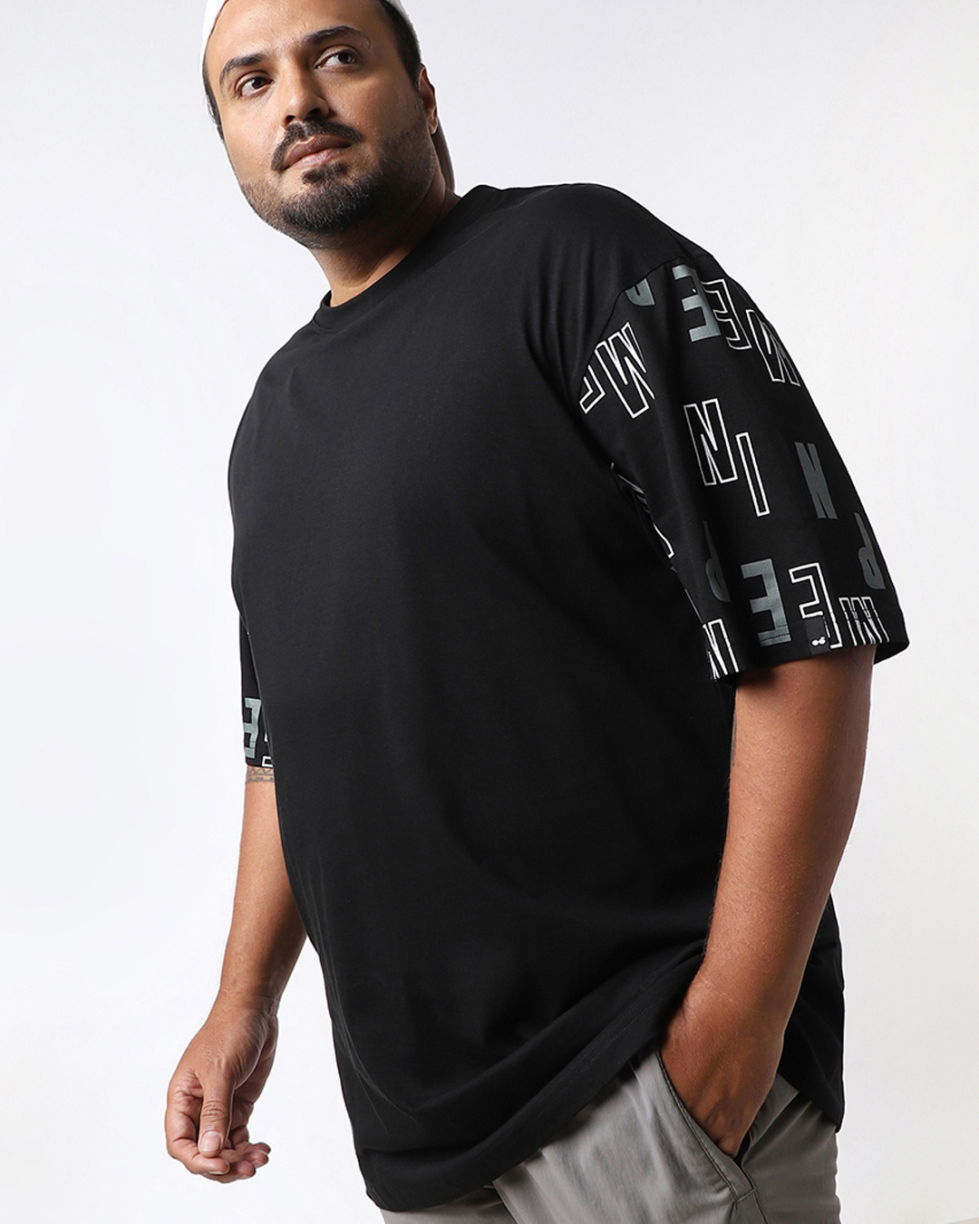 Buy Men's Black Typography Printed Oversized Plus Size T-shirt Online at Bewakoof