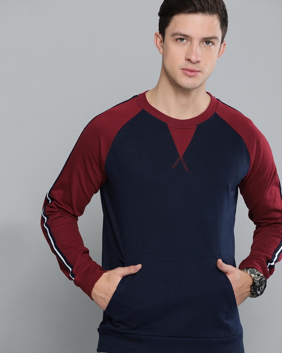 Buy Men's Blue Color Block Sweatshirt Online at Bewakoof