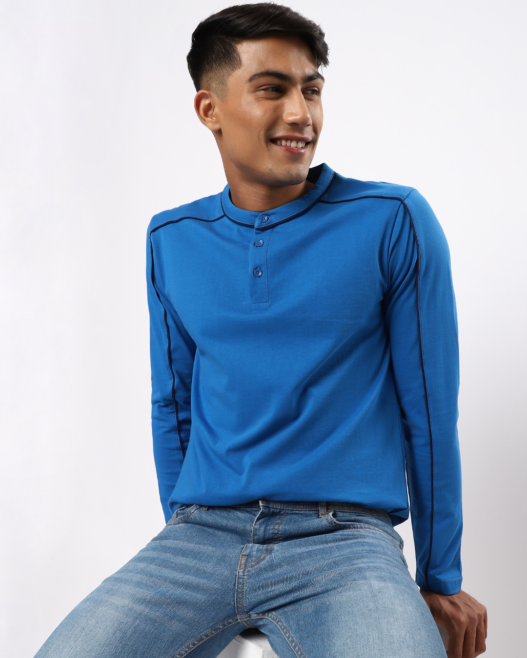 Buy Men's Blue Henley T-shirt Online at Bewakoof