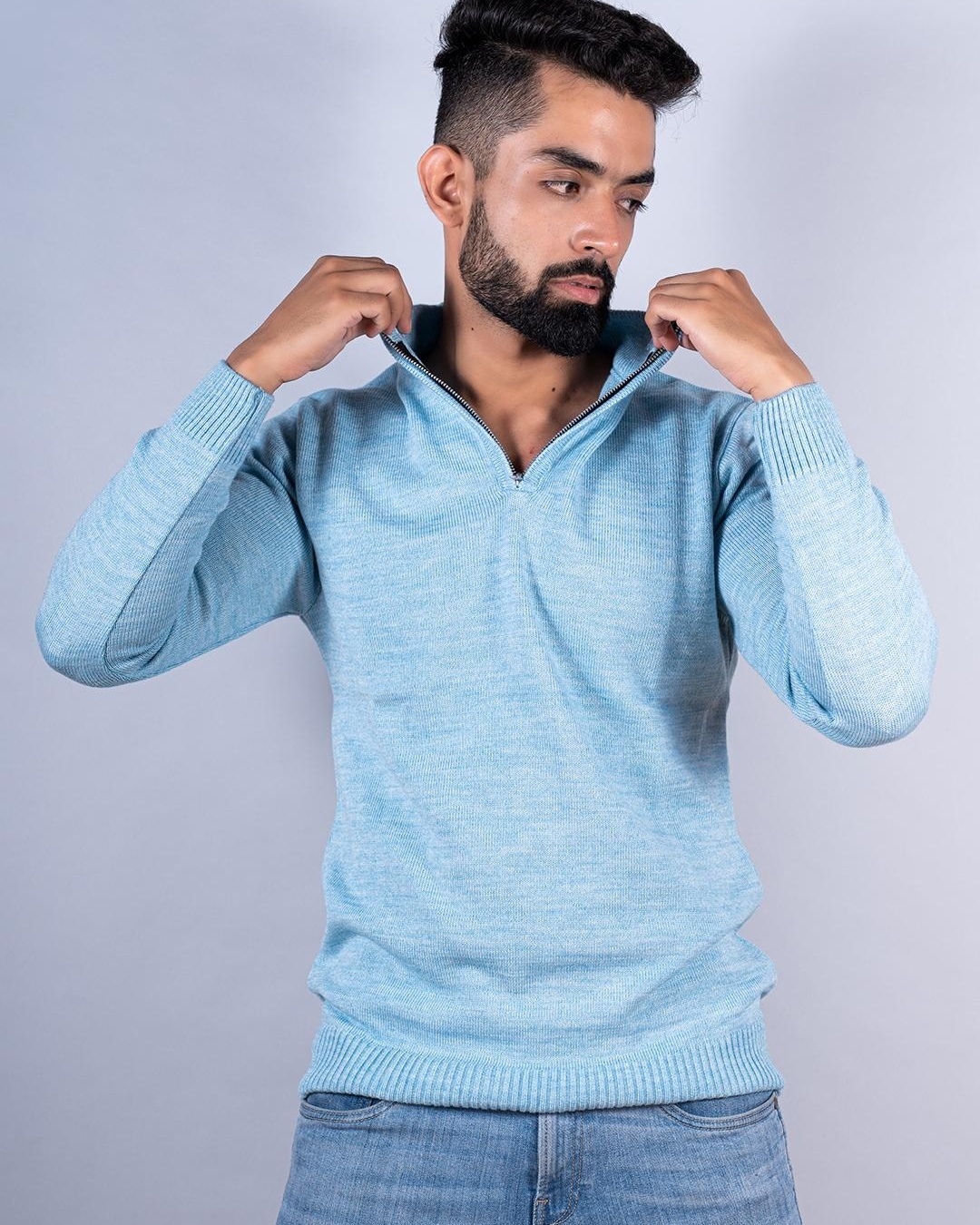 Buy Men's Blue Relaxed Fit Zipper Sweater Online at Bewakoof