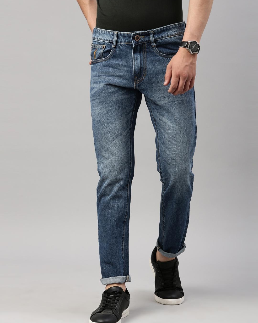 Buy Men's Blue Slim Fit Jeans Online at Bewakoof