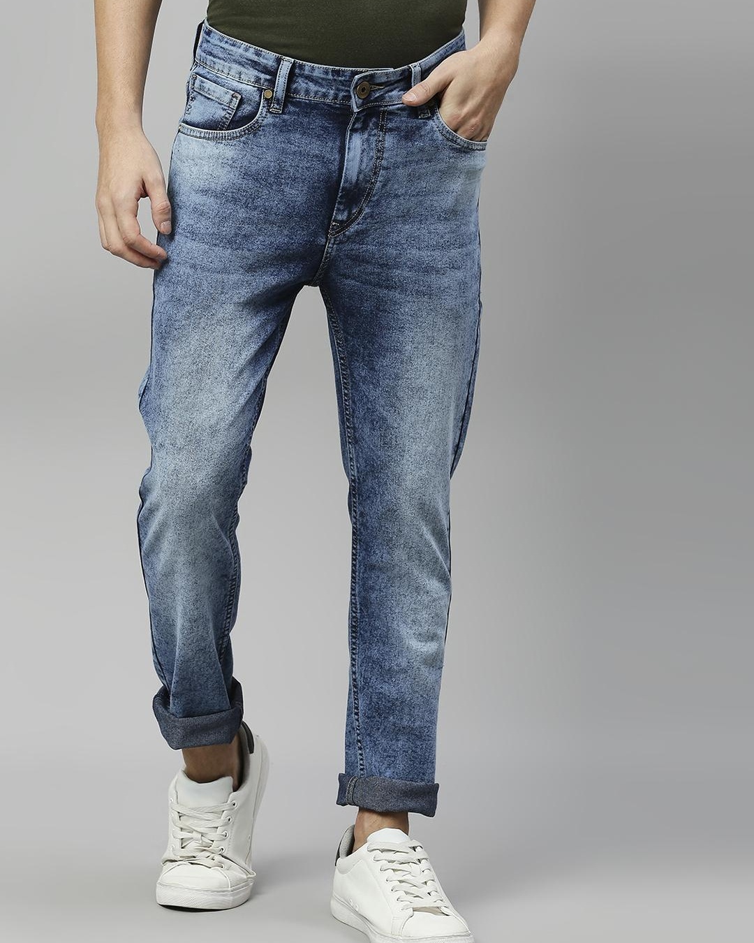 Buy Men's Blue Slim Fit Jeans Online at Bewakoof