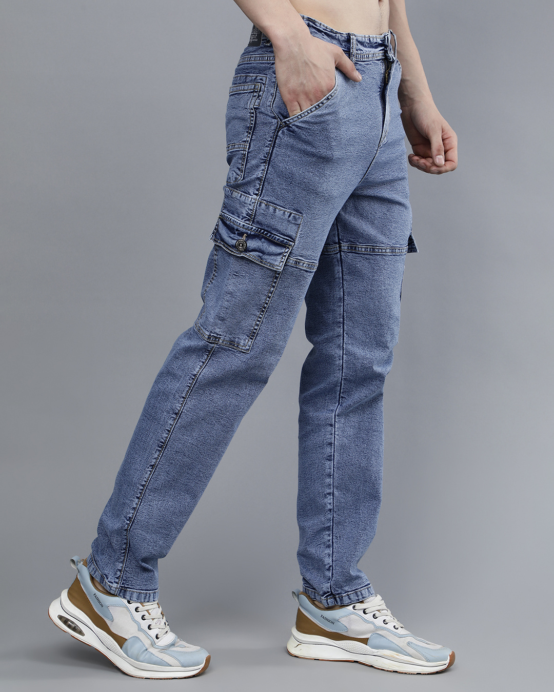 Buy Men's Blue Washed Cargo Jeans Online at Bewakoof