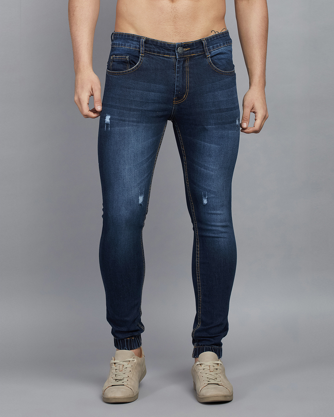 Buy Men's Blue Washed Distressed Jogger Jeans Online at Bewakoof