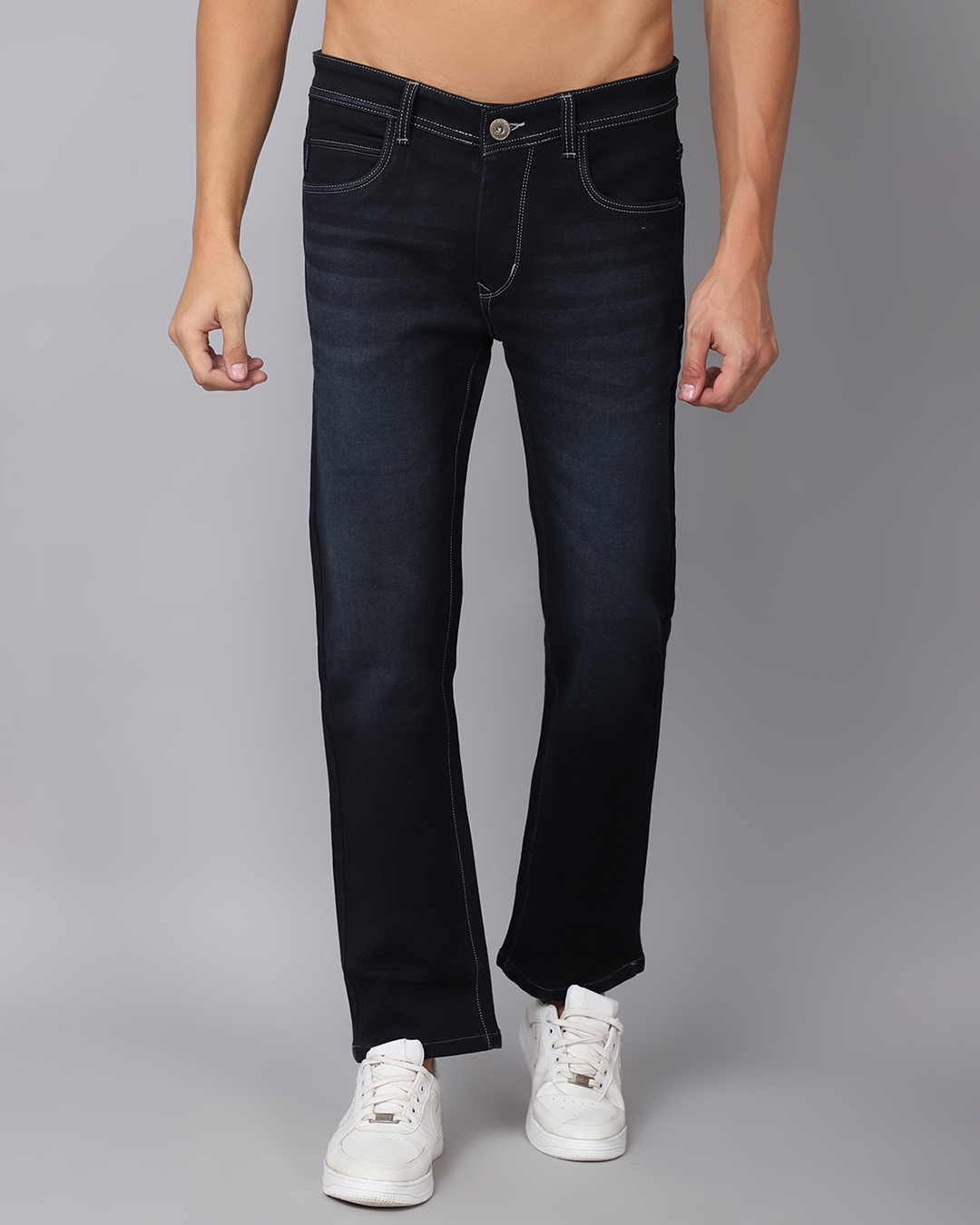 Buy Men's Blue Washed Straight Fit Jeans Online at Bewakoof