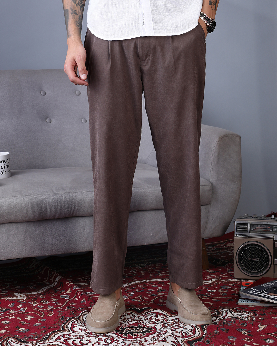 Buy Men's Coffee Brown Straight Fit Pleated Pants Online at Bewakoof