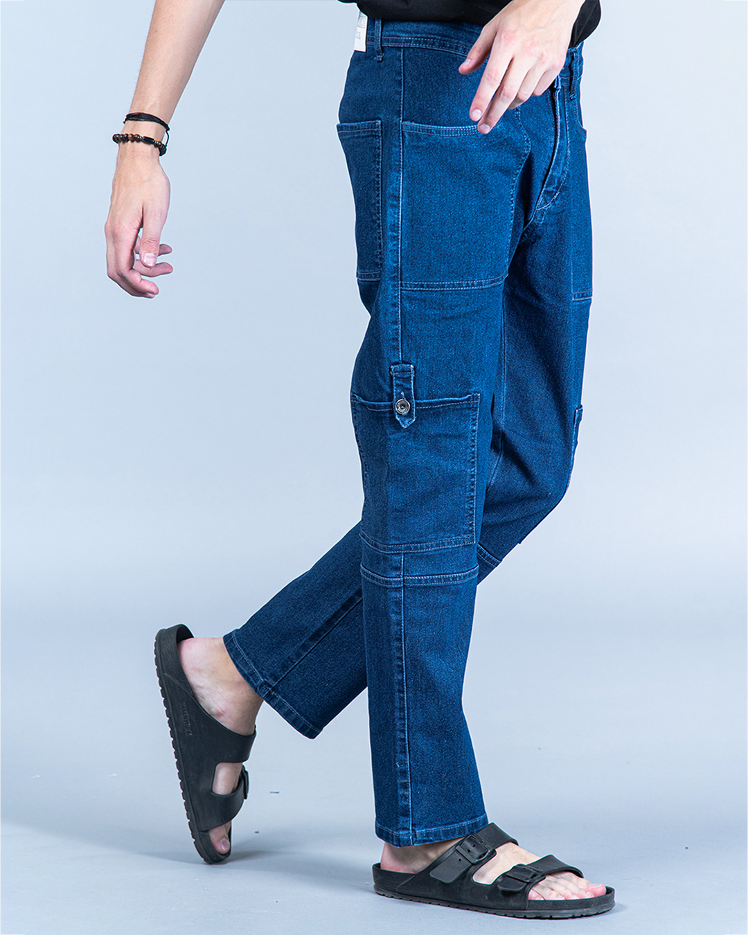 Buy Men's Dark Blue Relaxed Fit Jeans Online at Bewakoof