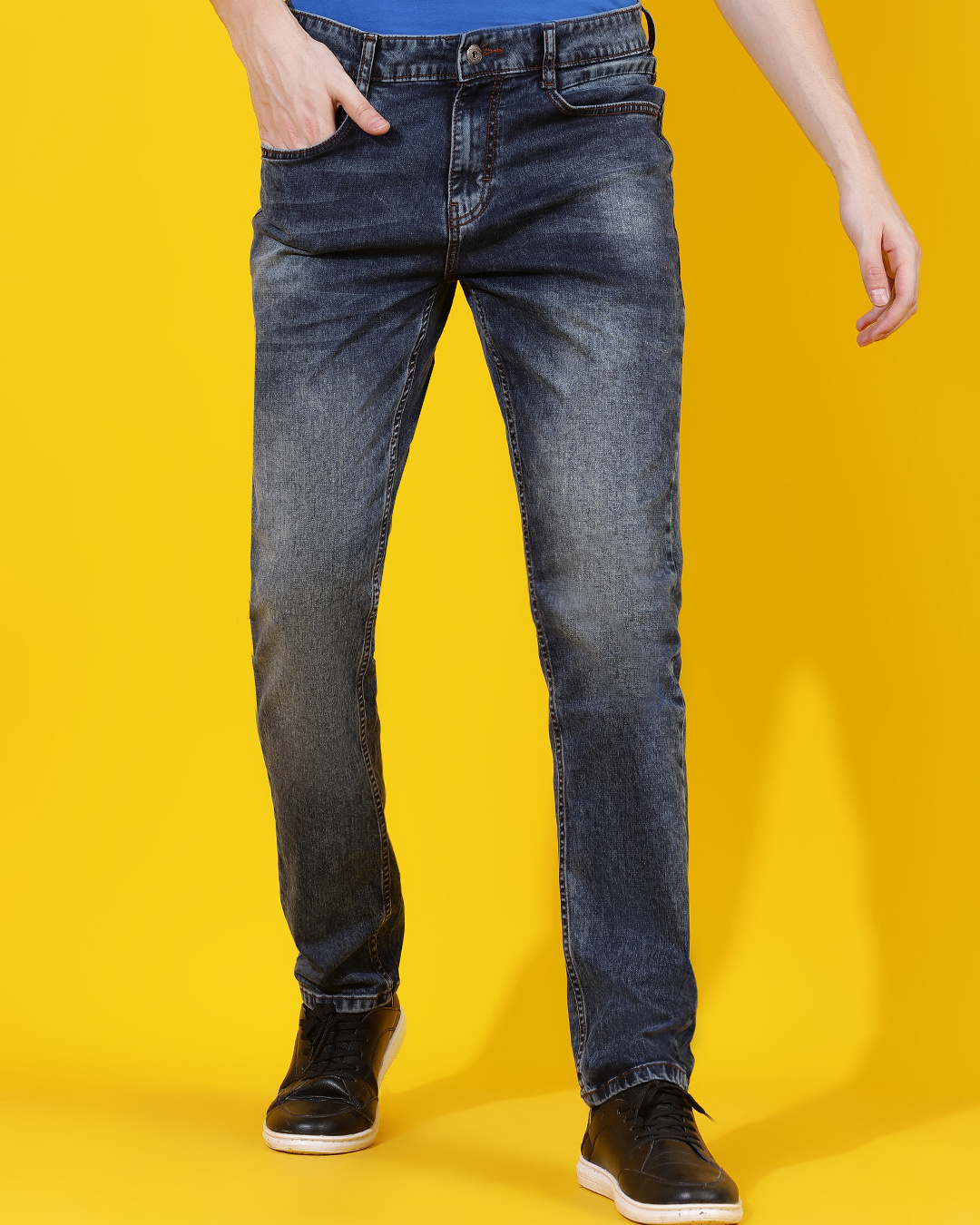 Buy Men's Dark Blue Washed Slim Fit Jeans Online at Bewakoof