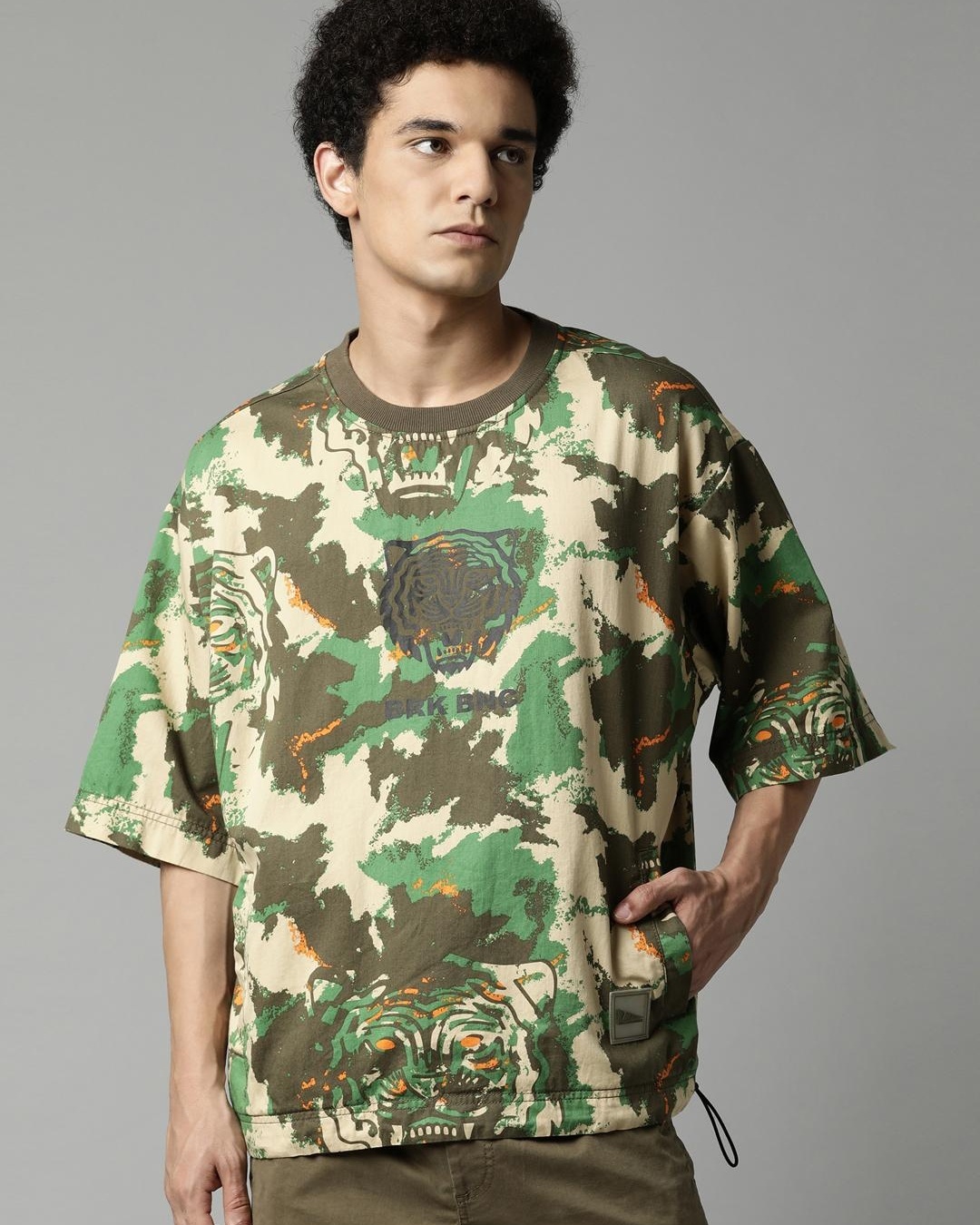 Buy Men's Green Camouflage Tiger Printed Oversized Sweatshirt Online at ...