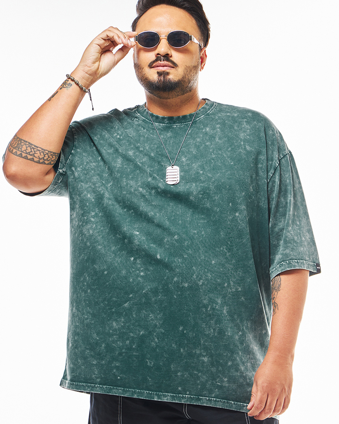 Buy Men's Green Oversized Plus Size Acid Wash T-shirt Online at Bewakoof