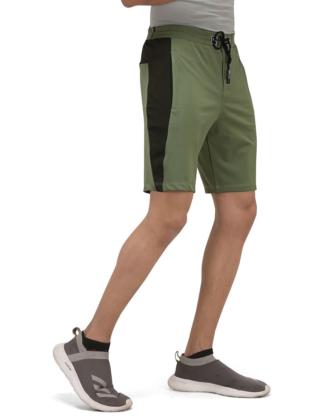 Buy Men's Green Shorts Online at Bewakoof