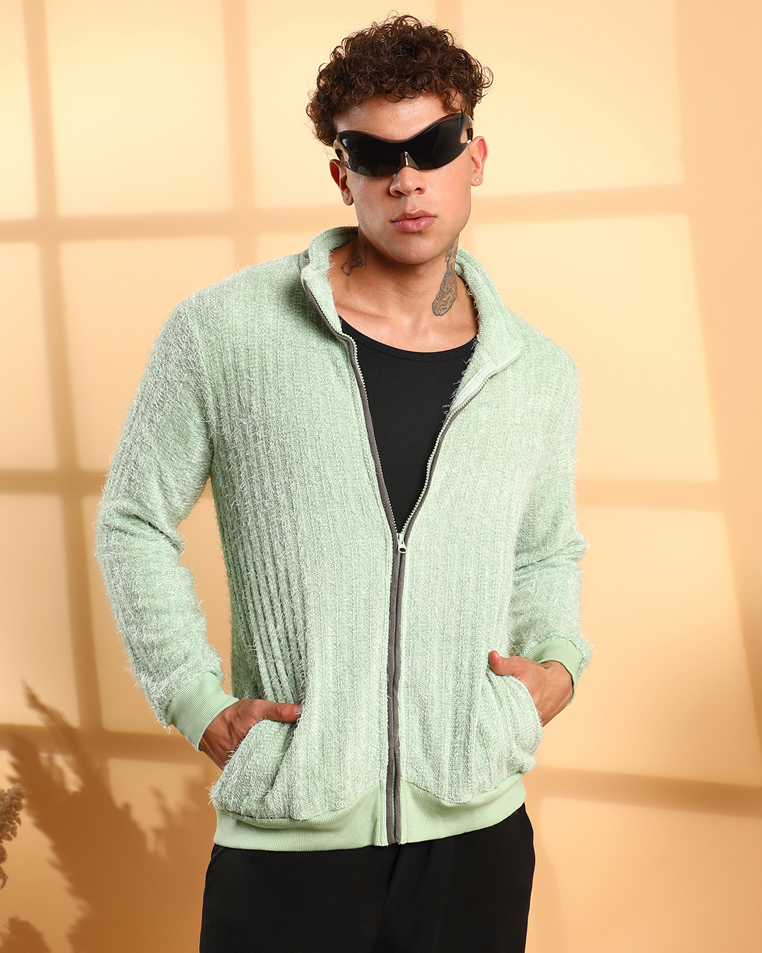 Buy Men's Green Textured Zipper Jacket Online at Bewakoof