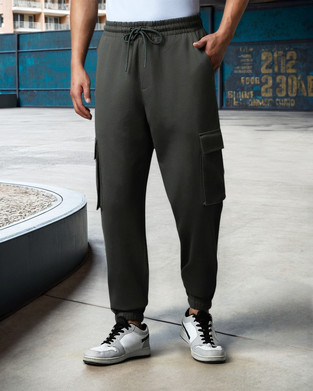Buy Men's Grey Oversized Cargo Joggers Online at Bewakoof