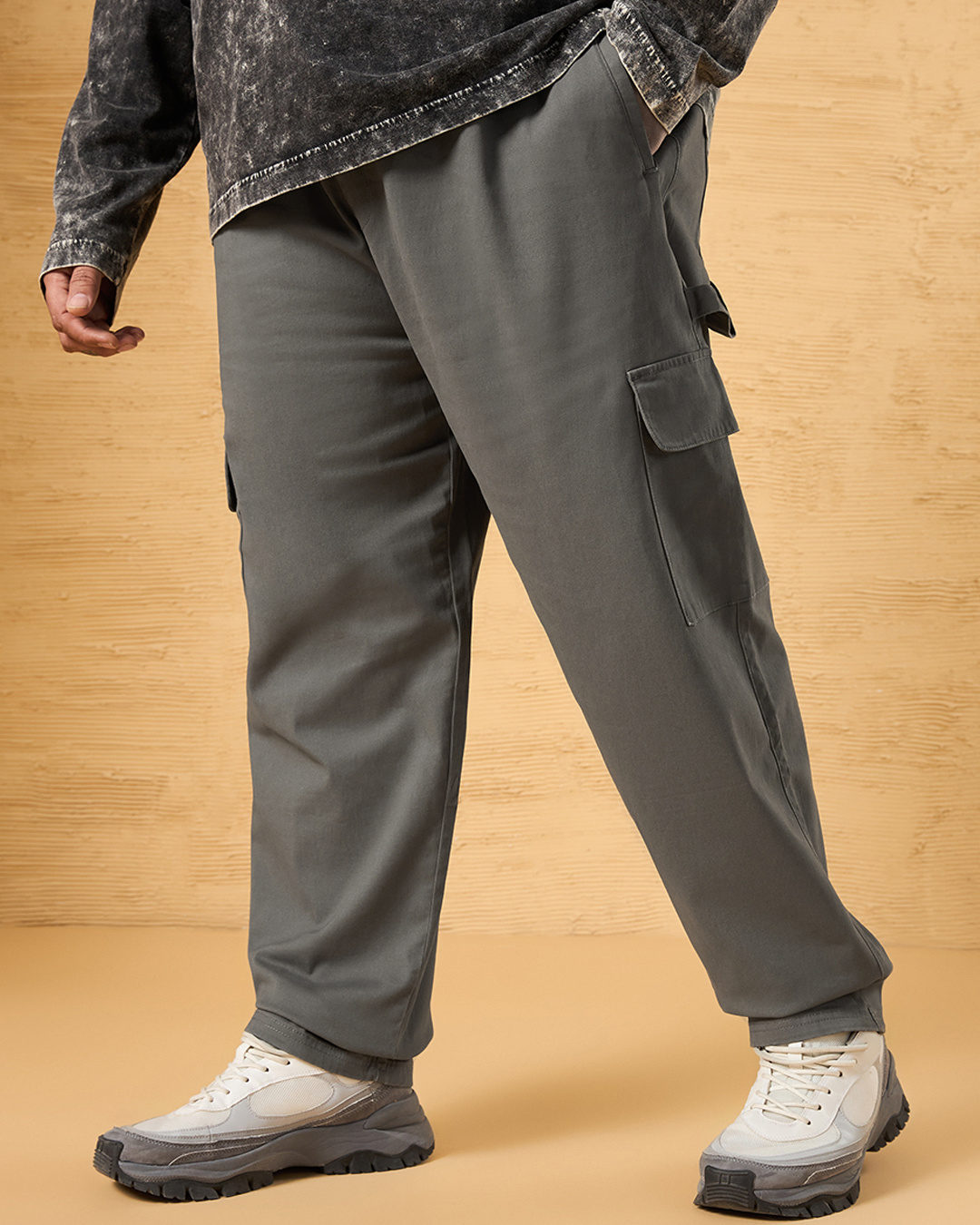 Buy Men's Grey Plus Size Cargo Carpenter Pants Online at Bewakoof