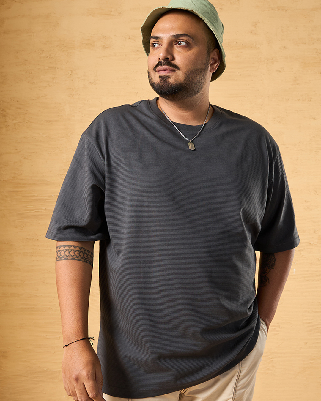 Buy Men's Grey Textured Oversized Plus Size T-shirt Online at Bewakoof