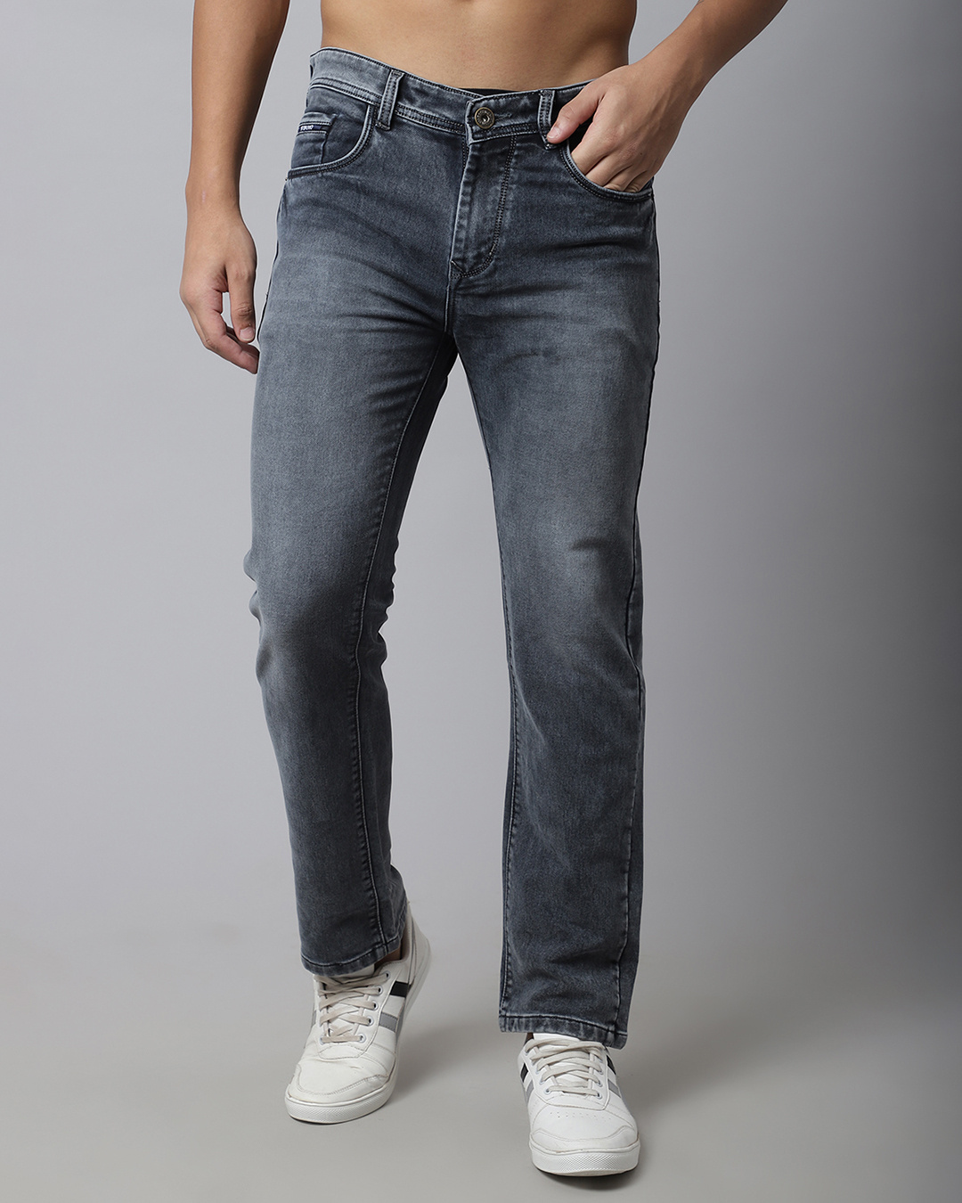 Buy Men's Grey Washed Straight Fit Jeans Online at Bewakoof
