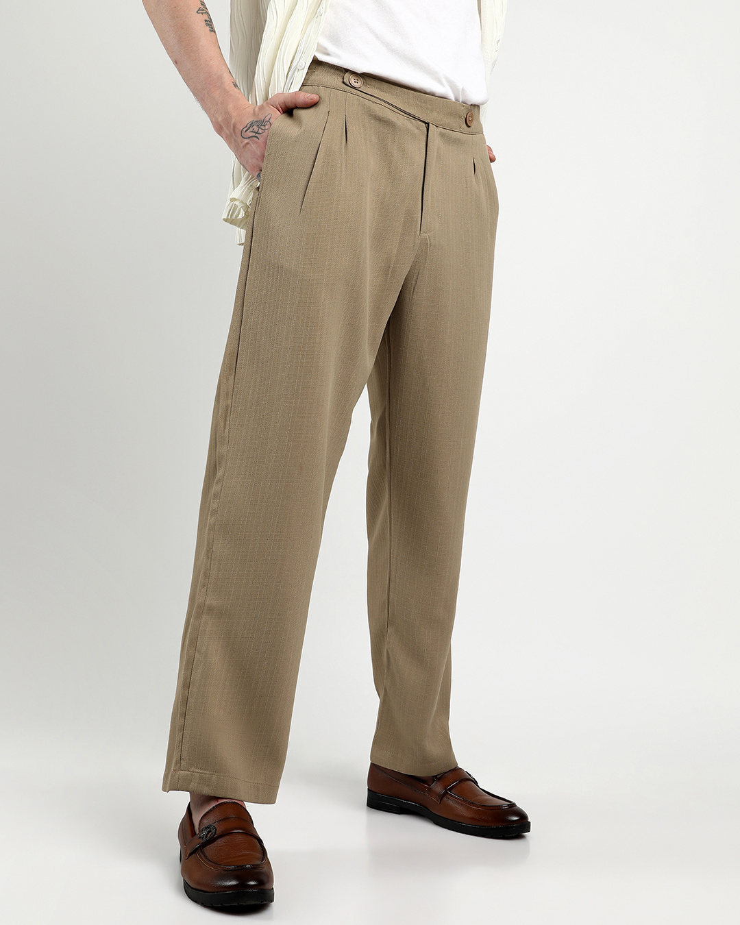 Buy Men's Khaki Brown Textured Pants Online at Bewakoof