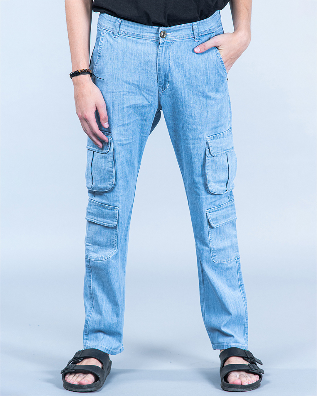 Buy Men's Light Blue Relaxed Fit Cargo Jeans Online at Bewakoof