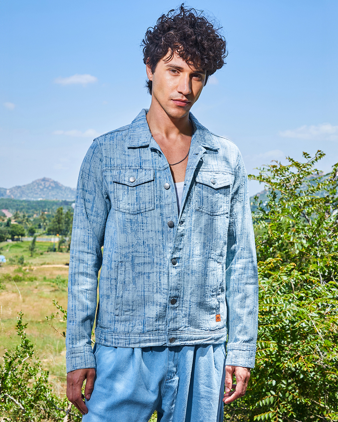 Buy Men's Light Blue Textured Denim Jacket Online at Bewakoof