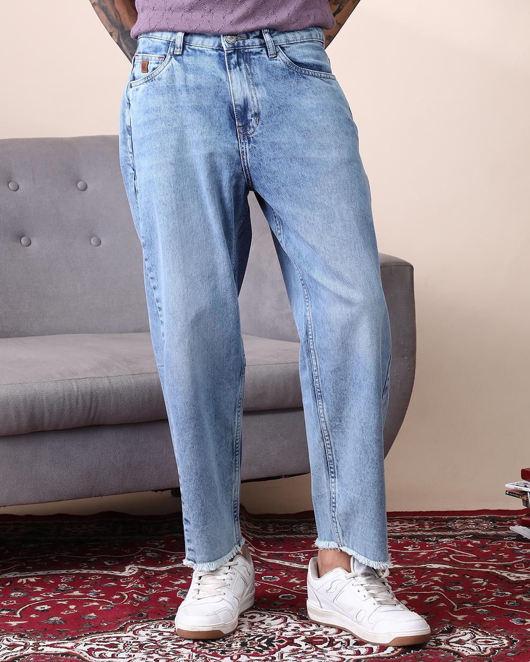 Buy Men's Light Blue Washed Straight Fit Jeans Online at Bewakoof