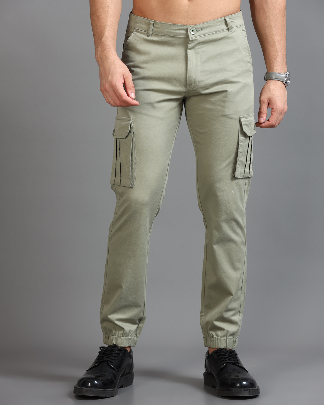 Buy Men's Light Green Cargo Jogger Pants Online at Bewakoof